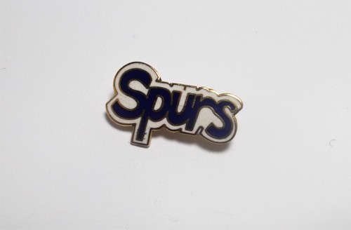 TOTTENHAM HOTSPUR FC - VINTAGE ENAMEL 'SPURS' BADGE . | eBay UK