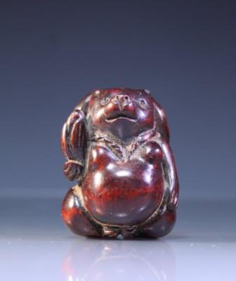 Netsuke - Inlaid Eye