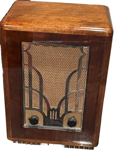 Remarkable Art Deco Chrome & Wood Grunow Tube Radio. Model 450 from ...