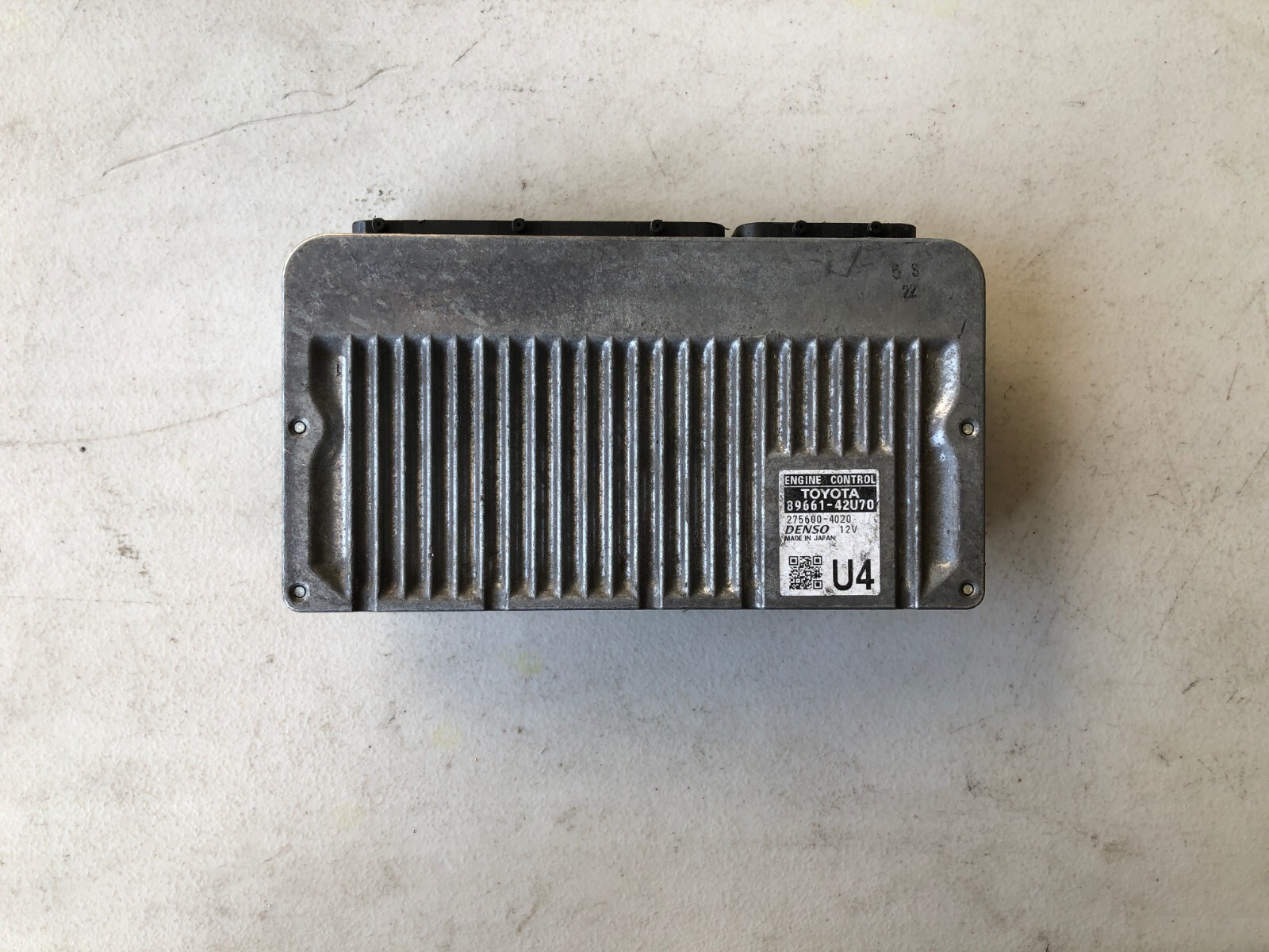 2015 TOYOTA RAV4 Computer Brain Engine Control ECU ECM EBX 8966142U70 ...