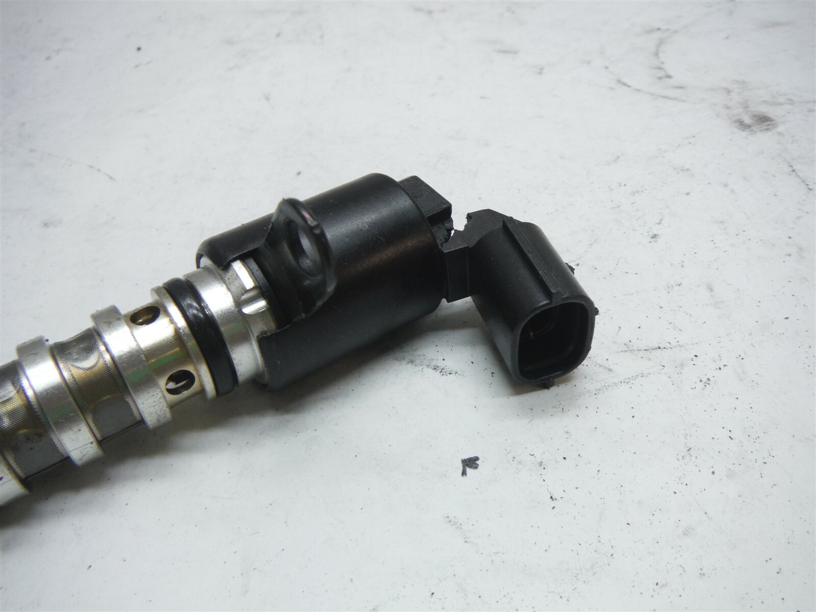 2011-2019 HYUNDAI SONATA SANTA FE TUCSON OIL FLOW CONTROL VALVE OEM ...