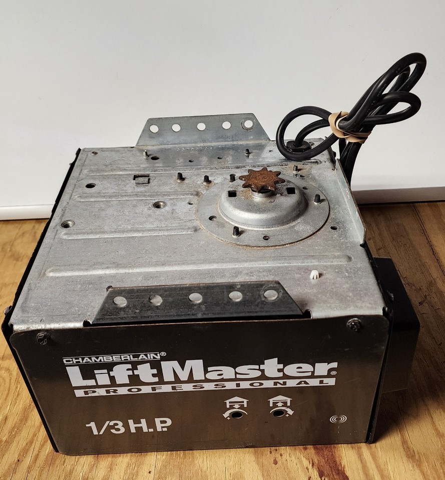 Liftmaster Garage Door Opener Model 1345, Works. | eBay