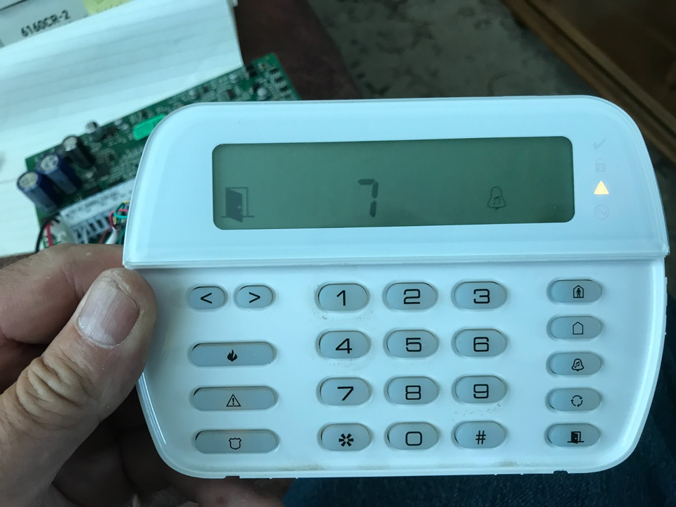 dsc pk5501 LCD keypad for pc1832 type panels | eBay