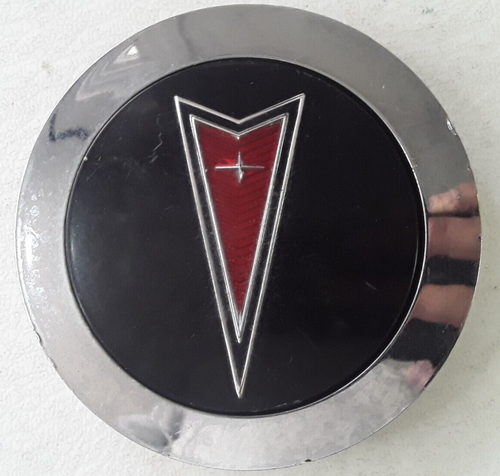 ** GENUINE Pontiac Body Emblem / Badge A & N Body C-5 #7087 Wheel ...