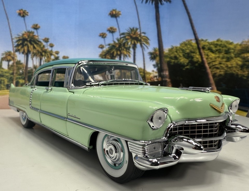 Franklin Mint 1955 Cadillac Fleetwood Series 60 Sedan Green 1:24 LE ...