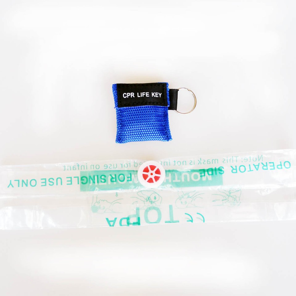 First aid resuscitation CPR Life Key CPR face shield key-ring Mouth to ...