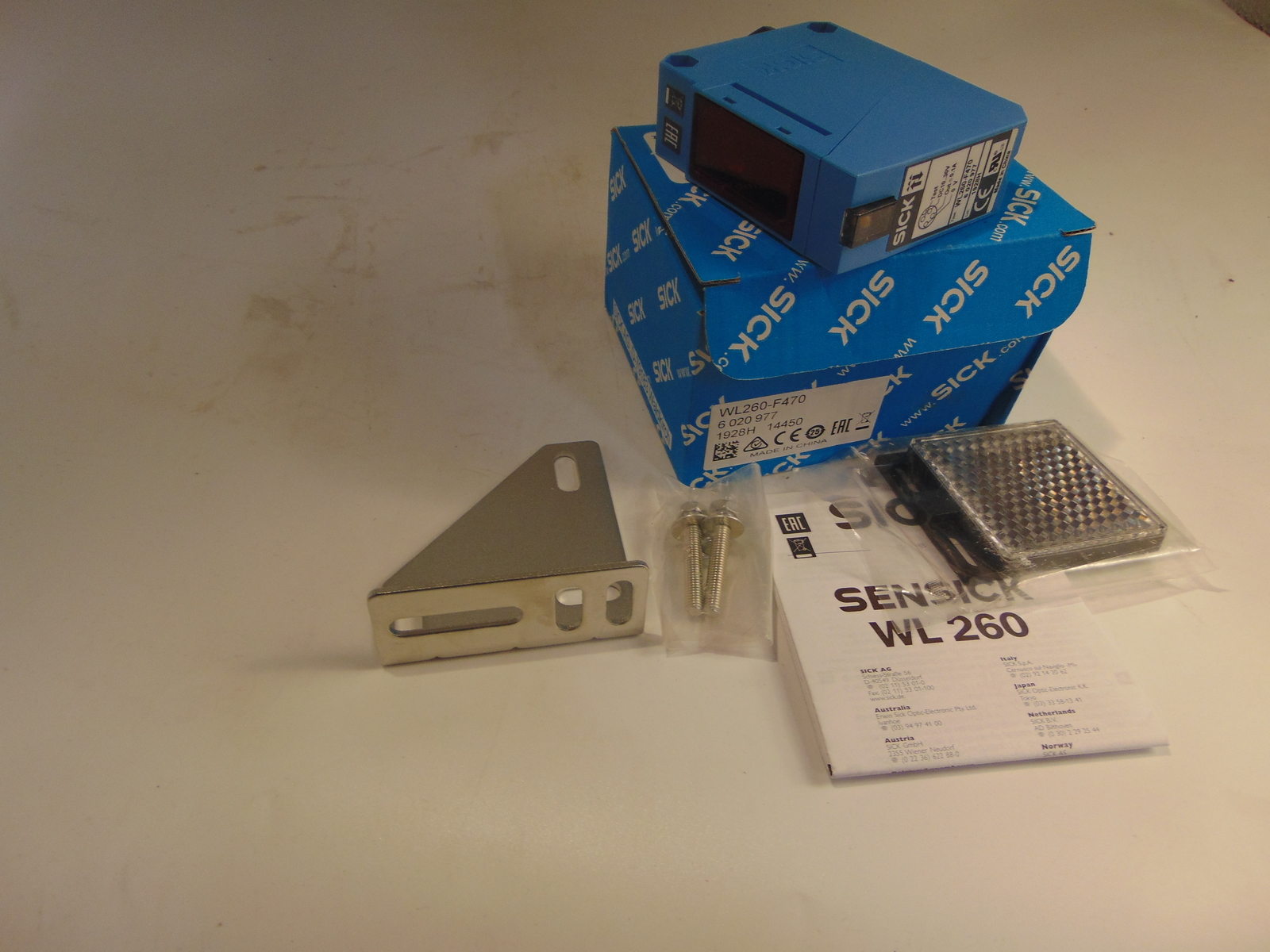 Sick Optics Wl260-F470 Photoeye 4 Pin, Pnp, 0.01-14M Sensing Distance ...