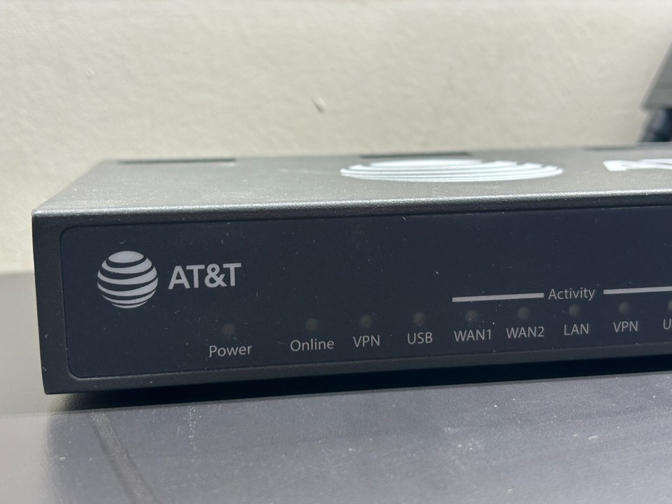 AT&T U110 FIREWALL ROUTER VPN GATEWAY DEVICE | eBay