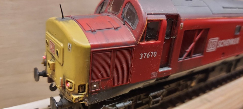 Bachmann Class 37 DB livery weathered and DCC sound OO Gauge | eBay UK