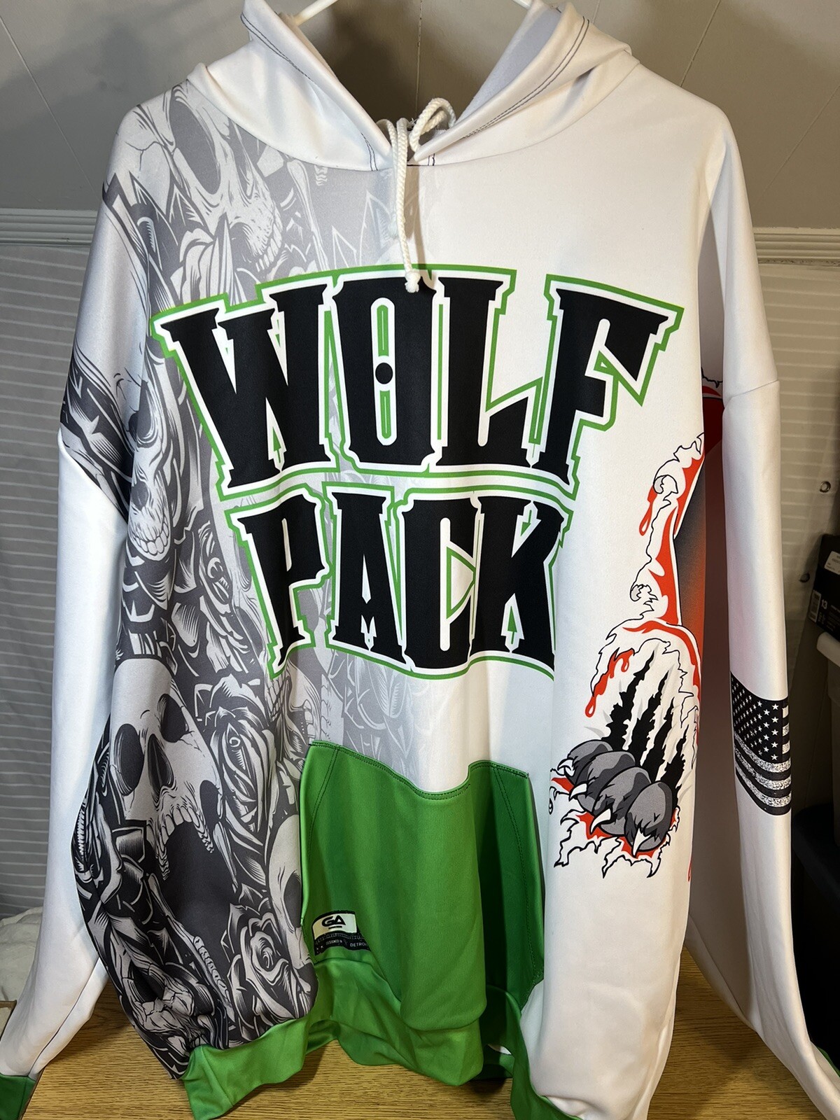 GA Clothing Designs In Detroit WOLFPACK 4XL White Pullover Skull Hoodie-BARNARD | eBay