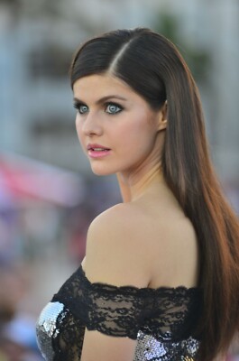 Alexandra Daddario in an 11" x 17" Glossy Photo Poster baywatch srhj | eBay