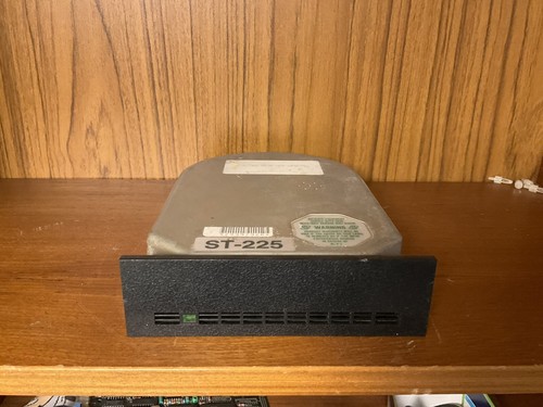 Seagate ST-225 MFM Hard Drive 20MB IBM XT PC Untested Black Faceplate ...