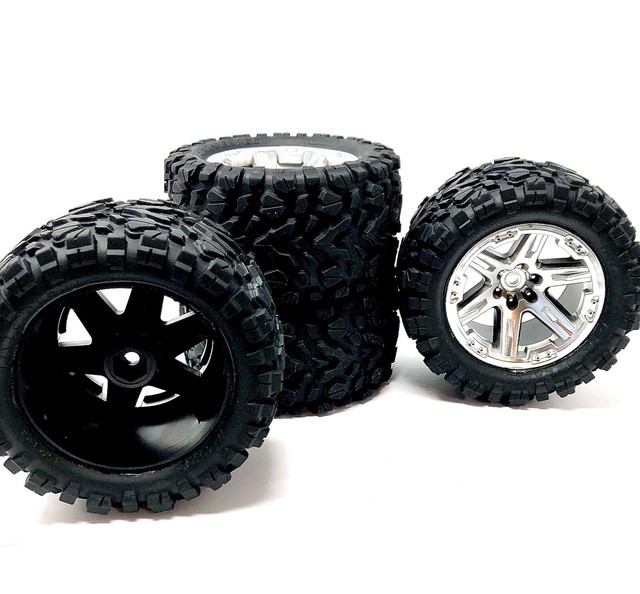 Traxxas Rustler 4x4 VXL Talon Extreme Tires &rxt Black Chrome Wheels 2. ...