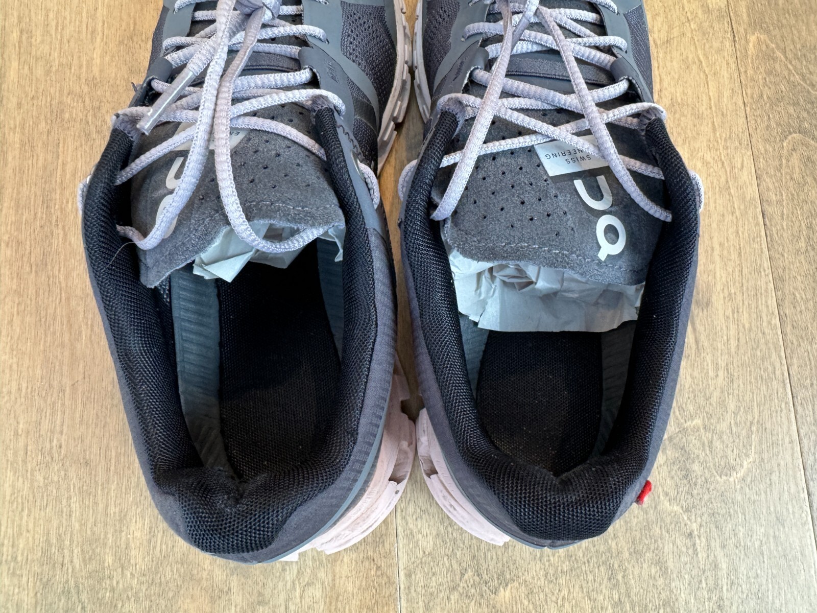 On Cloud Helion Cloudtec Running Walking Shoes Gray Black Pink Women ...