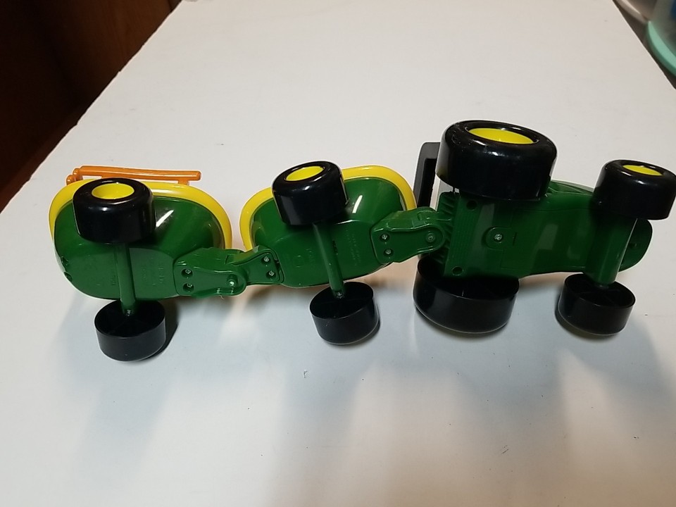 Tomy John Deere Tractor Toy with Animal Carts - Farm Playset for Kids ...