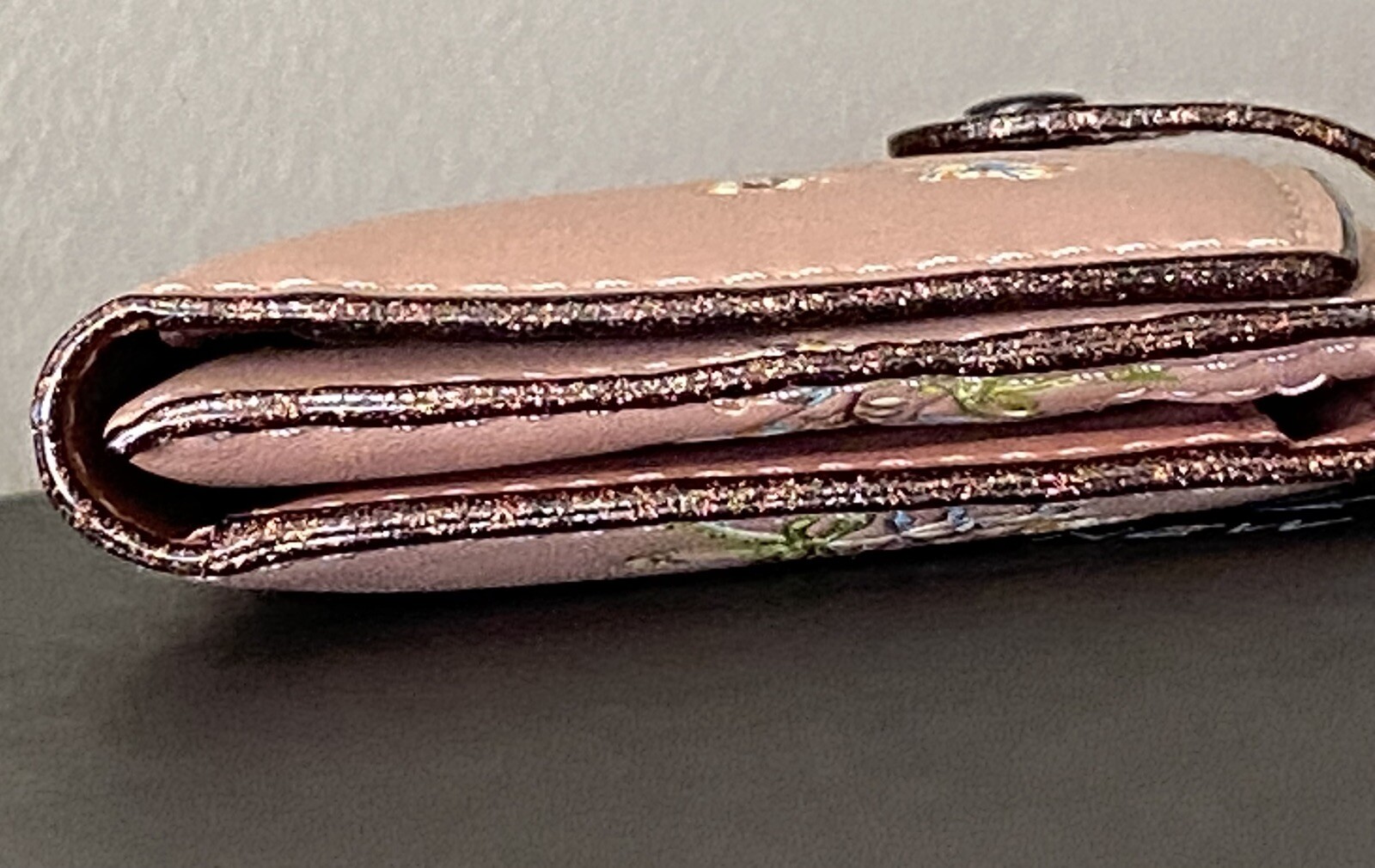 COACH DUSTY ROSE FLOWER & BOW SLIM TRIFOLD SNAP WALLE… - Gem