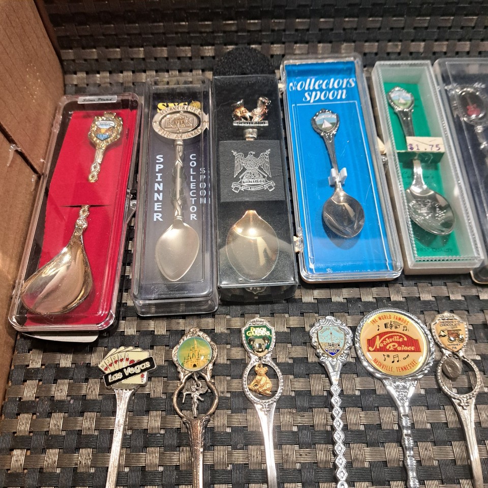 Vintage Souvenir Spoon Lot of 22 Collector Spoons States Figures Places ...