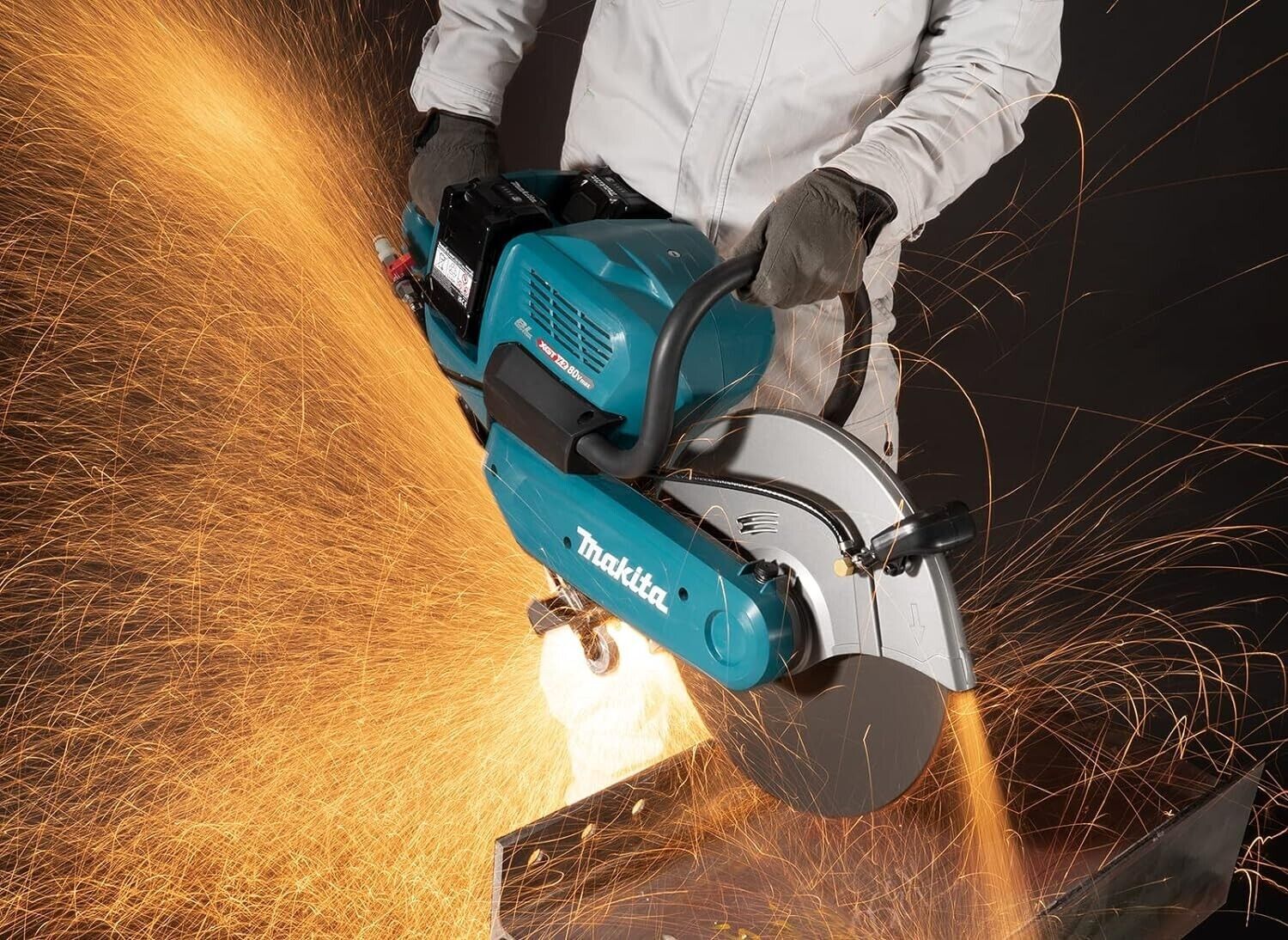 Makita CE001GZ 40Vx2 Rechargeable cutting machine 355mm Wet Cut Body ...