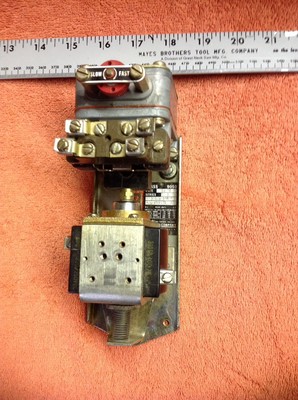 Relays - Pneumatic Time