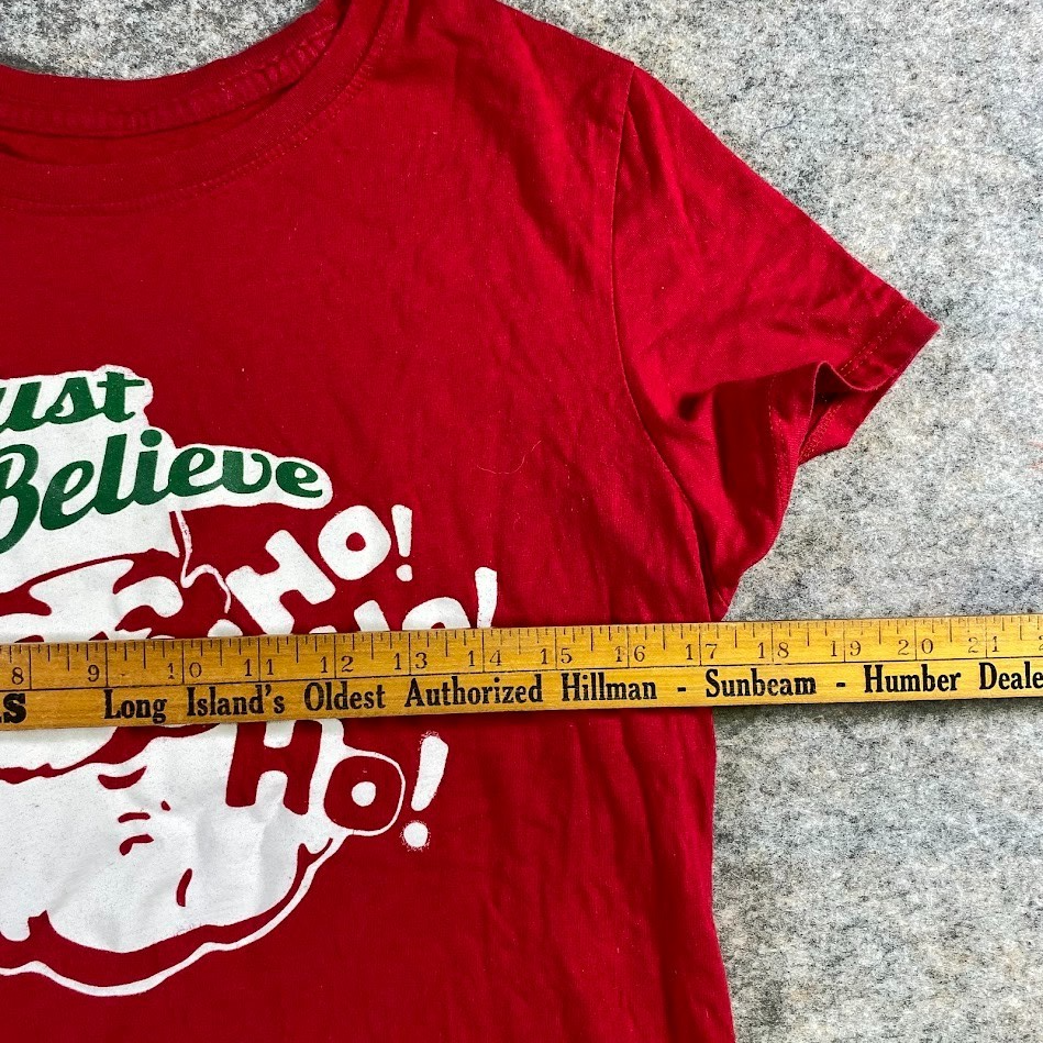 SANTA CLAUSE Christmas womens t-shirt Just Believe Sz M 8-10 Red 2011 ...