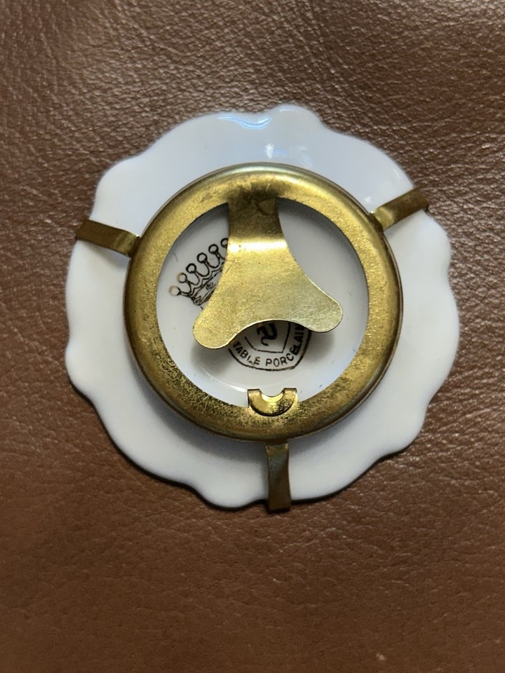 Vintage 2” Limoges France Brooch Pin Porcelain Courting Couple Signed ...