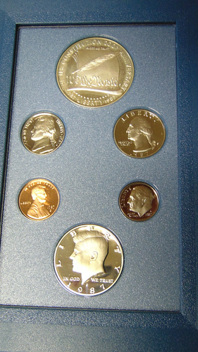 1987 Prestige Proof Set With Commemorative Constitution Silver Dollar 6 ...