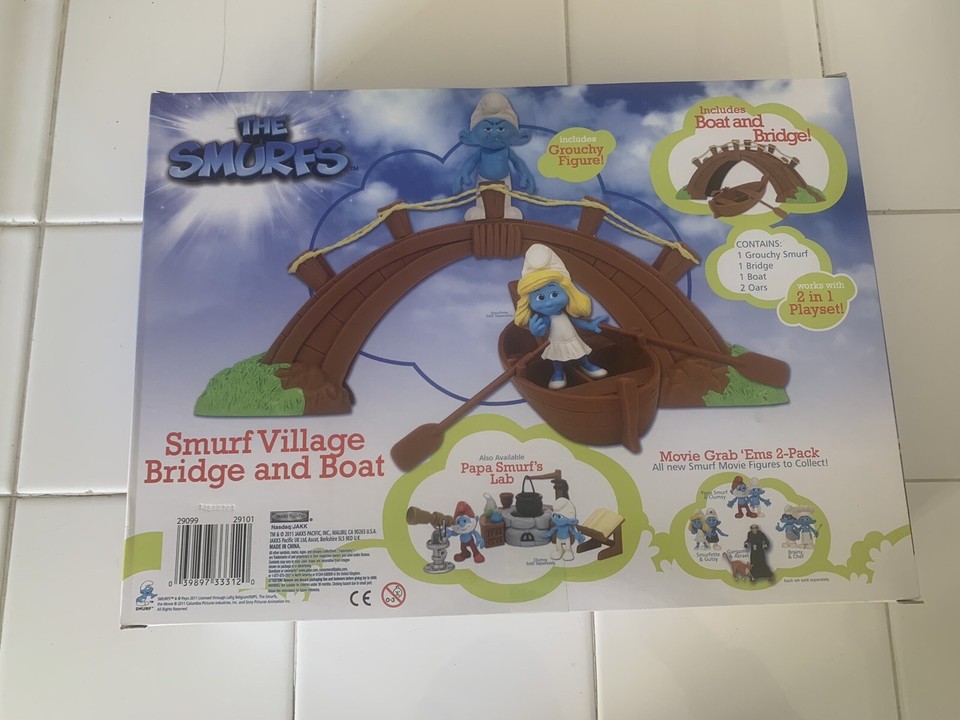 THE SMURFS VILLAGE BRIDGE & BOAT PLAYSET GROUCHY Figure New! | eBay