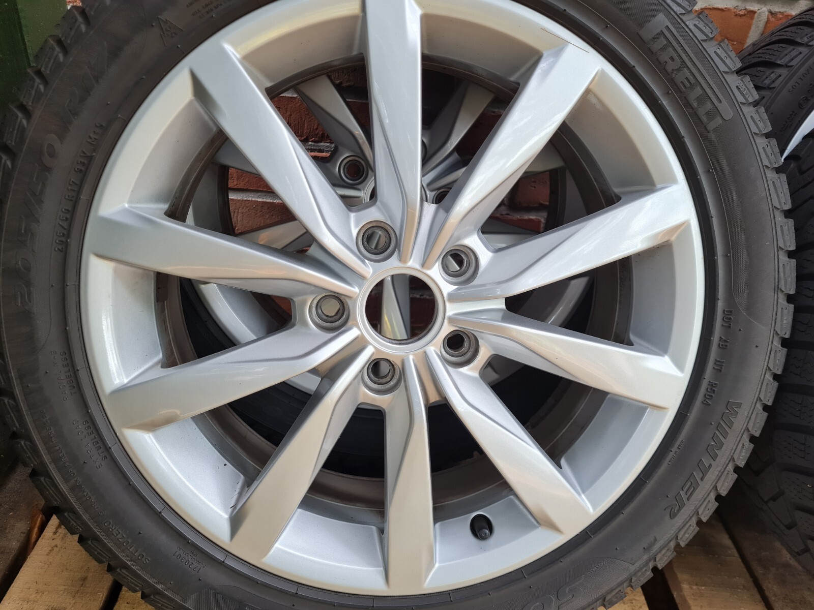 VW Original Dijon Winterräder für Golf 7 u. 8. 205/50R17 93V | eBay.de