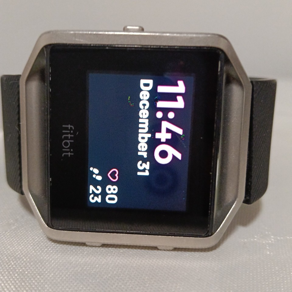 Fitbit Blaze Fitness Tracker / Watch Includes USB Charger | eBay Australia