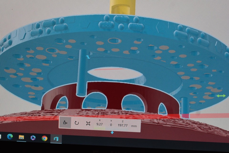 Custom 3D Close Encounters Of The Third Kind Mother Ship Model W Base ...