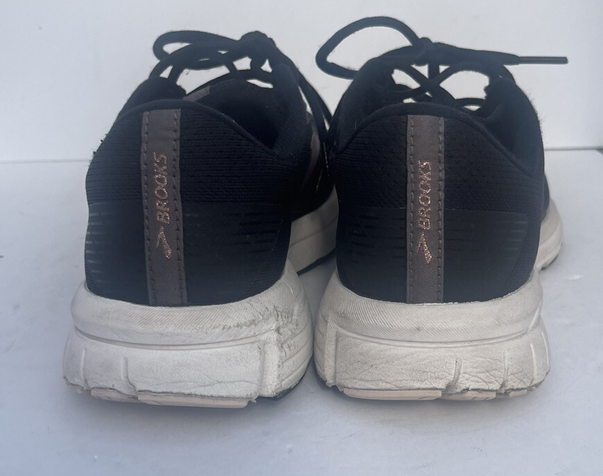 Size 8 - Brooks Signal 3 Black - 120349-1B-088 for sale online | eBay