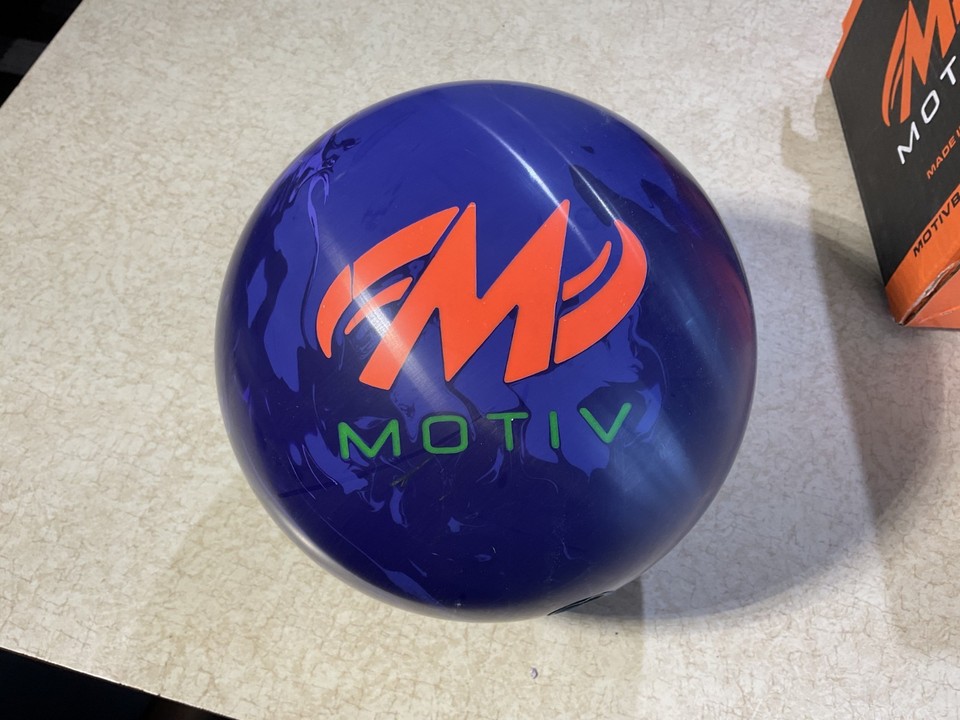 Motiv Venom Shock Right Hand Drilled 13lb Bowling Ball | eBay