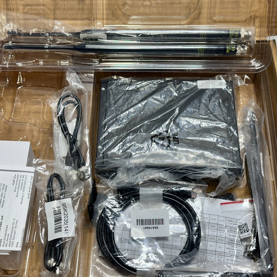 Shure ULXD4 Digital Wireless Receiver Single G50 Band 470-534 MHz Open ...