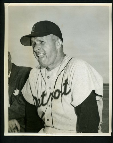 Jack Tighe Detroit Tigers Manager 1957 Press Original Photo | eBay