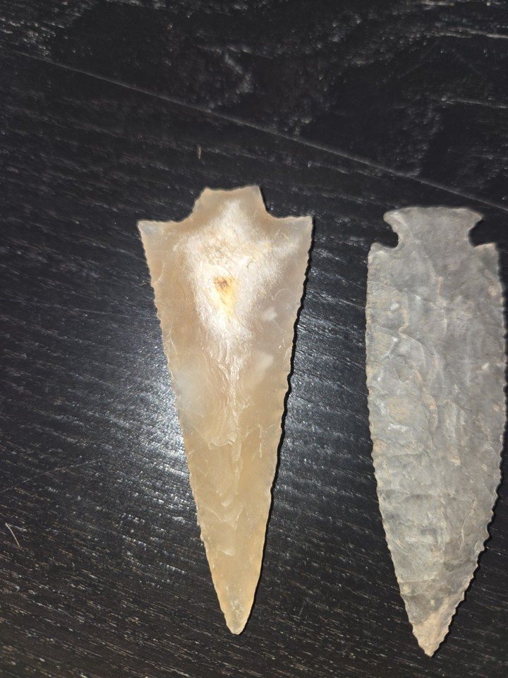 Authentic Arrowhead Collection Containing 4 Points | eBay