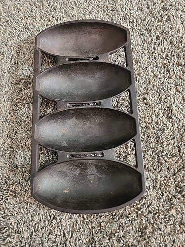 RARE WAGNER Cast Iron Gem Muffin Dessert Vienna Bread Pan No. 4 | eBay