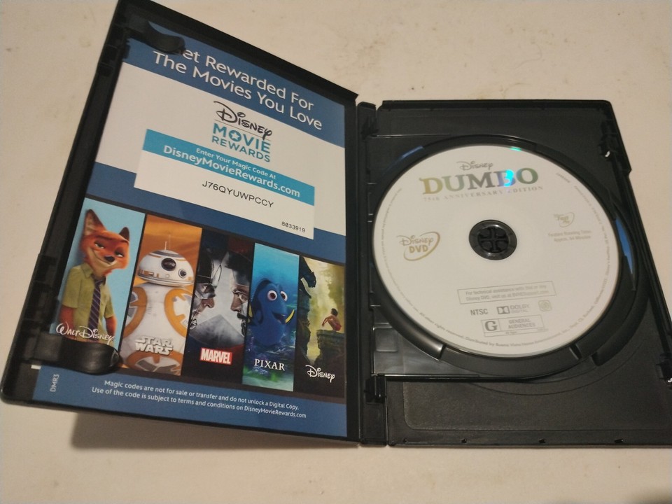 Dumbo (Blu-ray/DVD, 2011, 2-Disc Set, 70th Anniversary Edition DVD/Blu ...