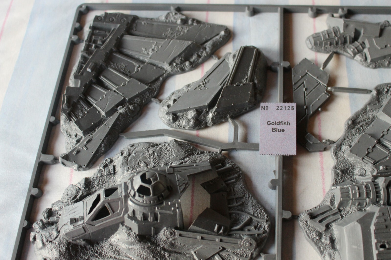 Games Workshop Warhammer 40k Crashed Aquila Lander Battle For Macragge ...