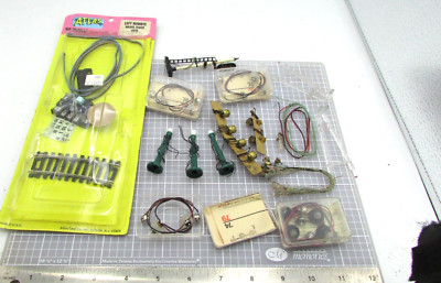 ATLAS HO SCALE WIRES SWITCHES SIGNALS & VARIOUS LOT OF MODEL TRAIN ...