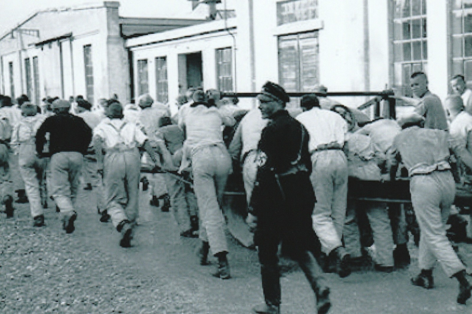 WW II - German Photo -- Concentration Camp - Forced Labor | eBay