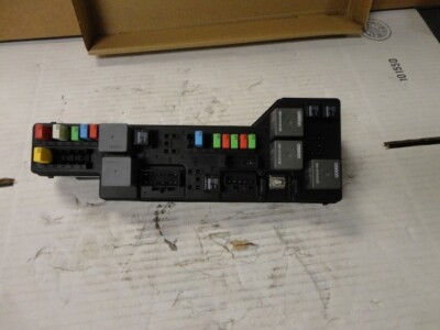 Mack Fuse Panel 21734409 Truck Fuse Panel/ Box | eBay