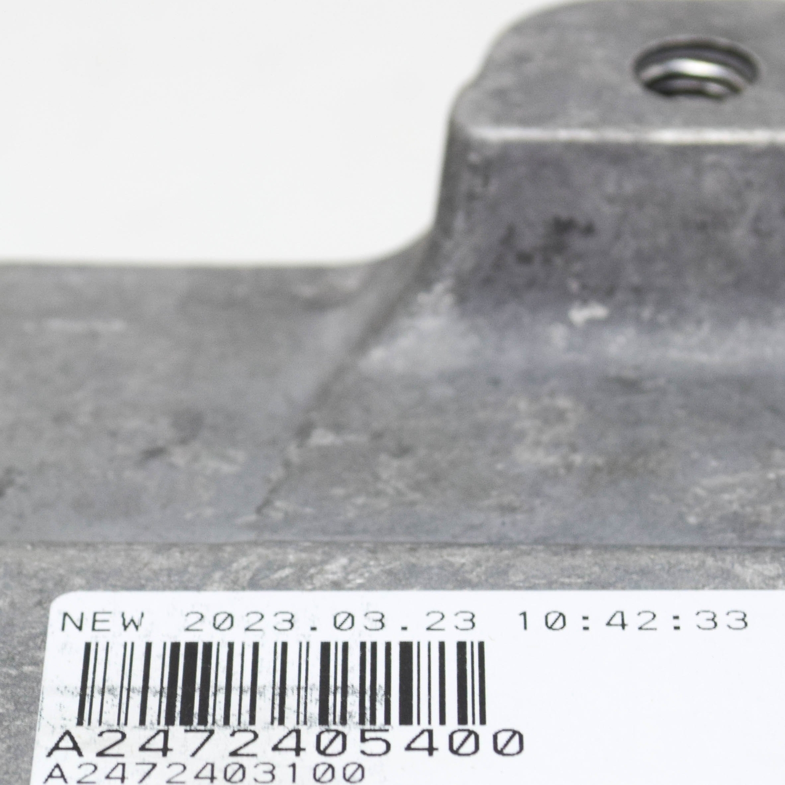 MERCEDES-BENZ CLA C118 Gearbox Left Mount A2472405400 NEW GENUINE | eBay