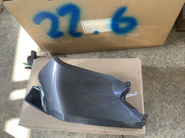 2014 Toyota Tundra OEM Right Side Front Bumper Trim Molding 53931-0c080 ...