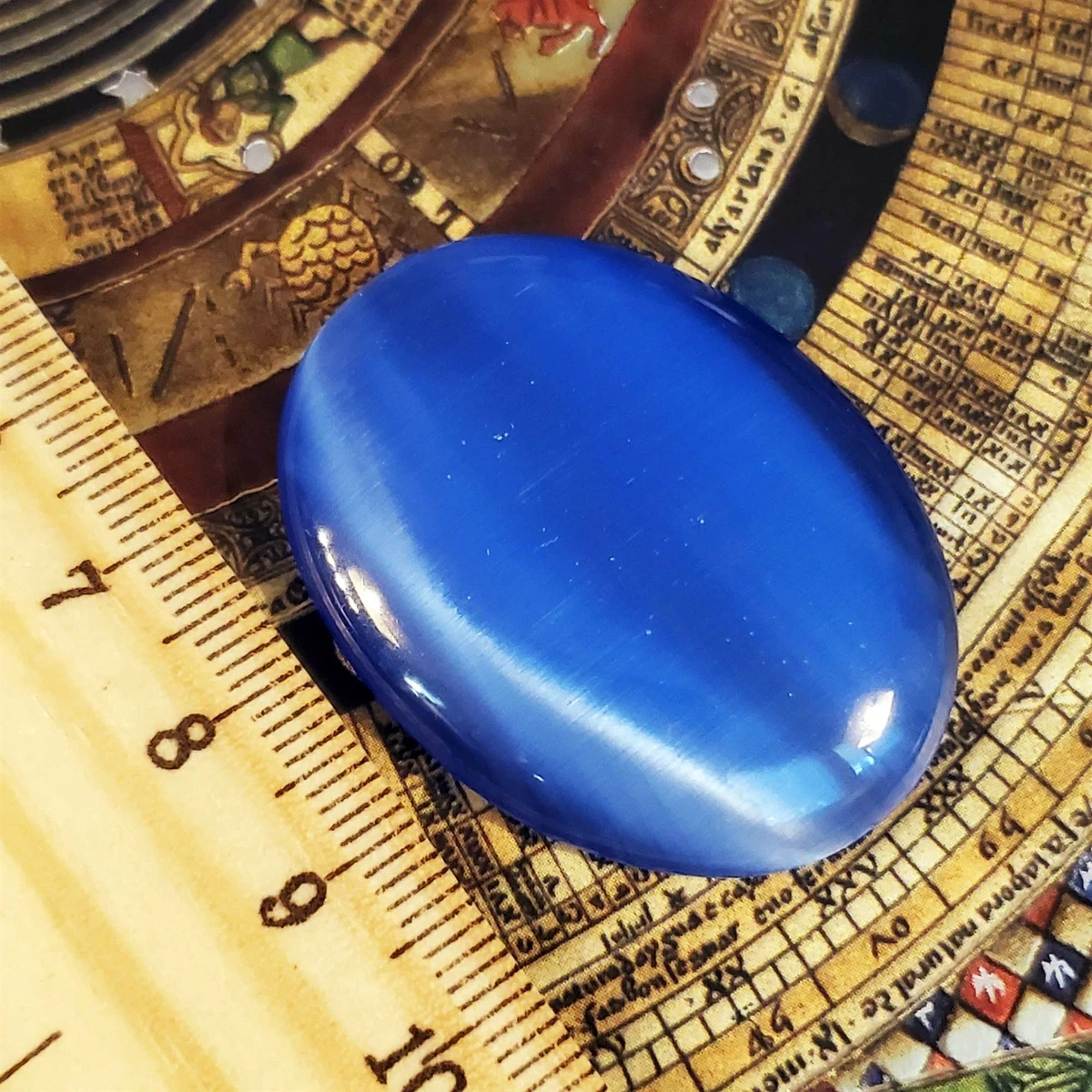 Cobalt Blue Eyes Natural