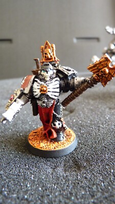 WH40K SPACE MARINES IRON HANDS ARMY CHAPLAIN WITH CROZIUS & POWERFIST ...