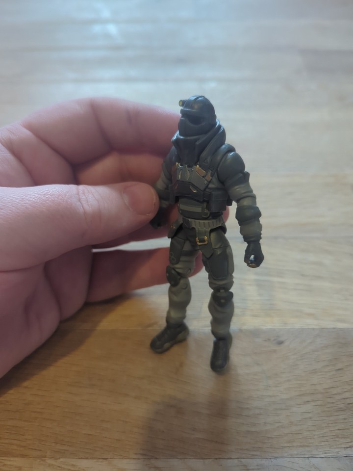 Jazwares Fortnite Sledge 4 inch action figures. RARE. Good Cond. LOOSE ...