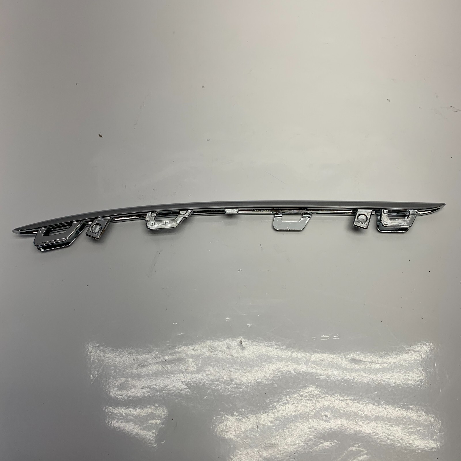 2020 - 2022 Mercedes-Benz Front Right Bumper Molding Chrome 2238852202 ...