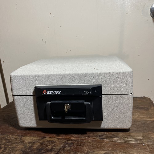 SENTRY 1150 Fireproof & Waterproof Safe Chest Lock box Portable Safety ...