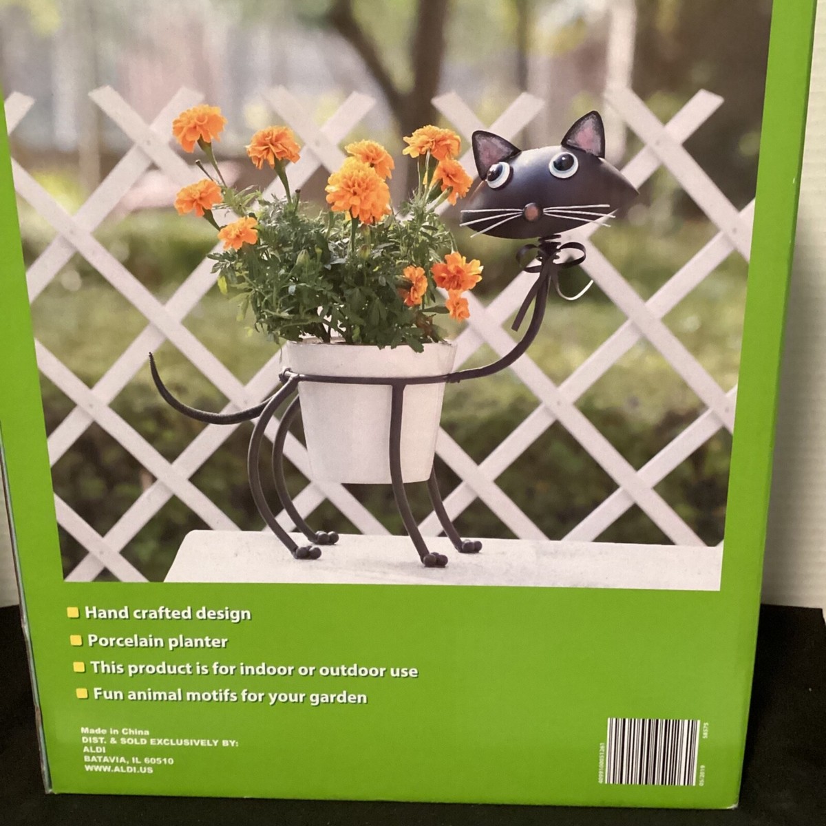 Metal Garden Cat Planter