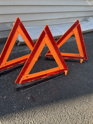 Safety Triangles Strato-Flare Emergency Warning Triangle Kit 3 Pack ...